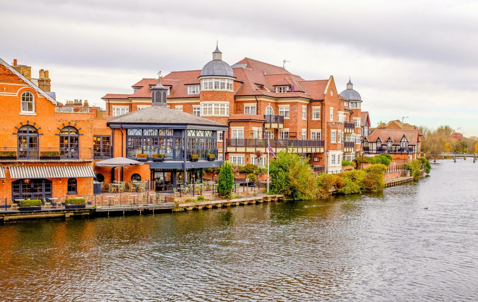 Towns on the Thames – Where to live along the river